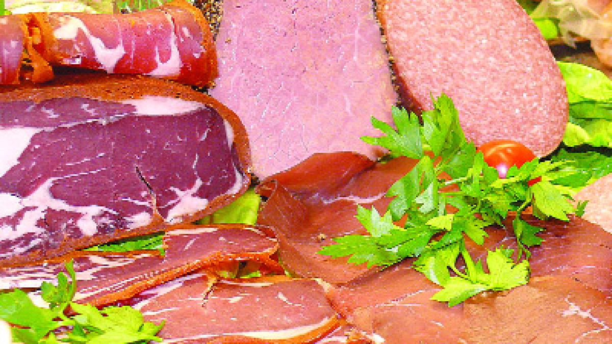 In teorie - Ce se află in mezeluri?