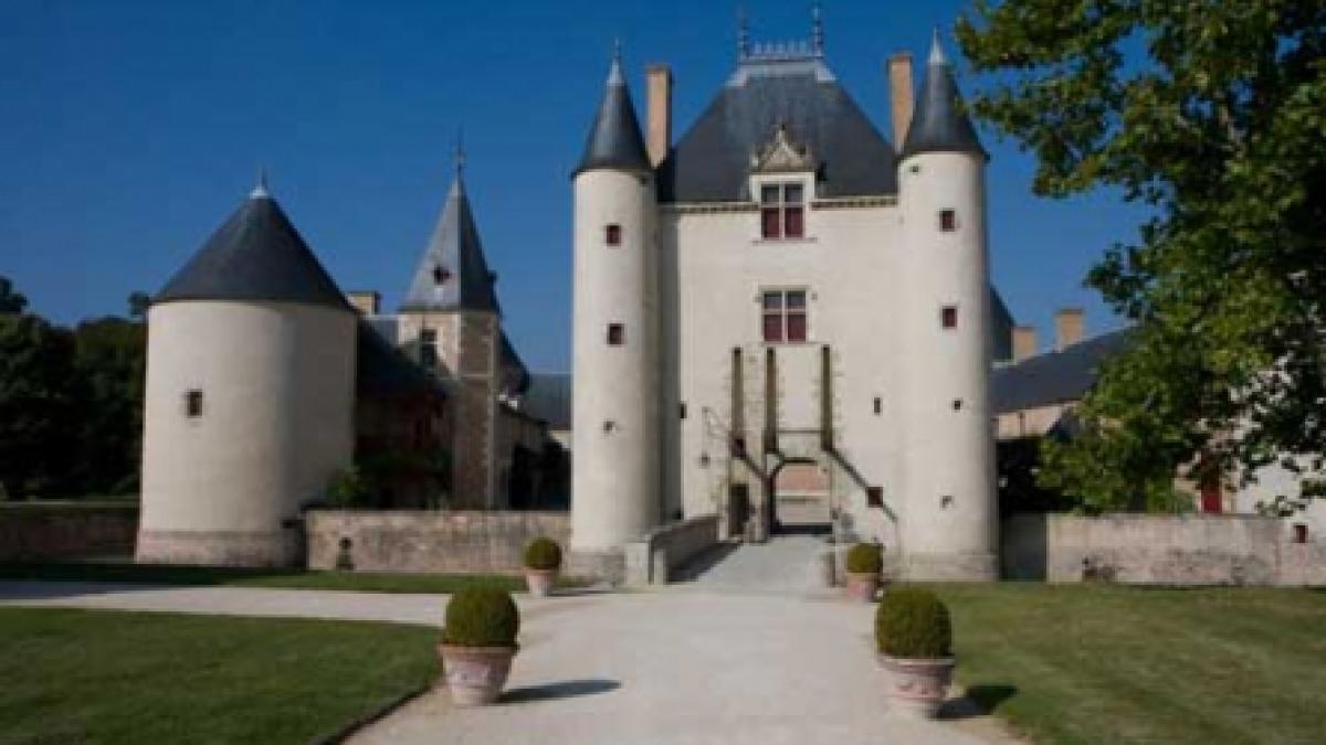 Un pelerin la poarta castelelor de pe Valea Loarei