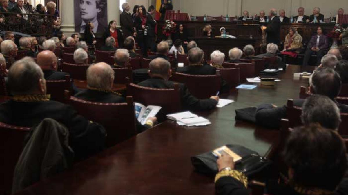 15 ianuarie, ziua în care cultura a luat locul politicii