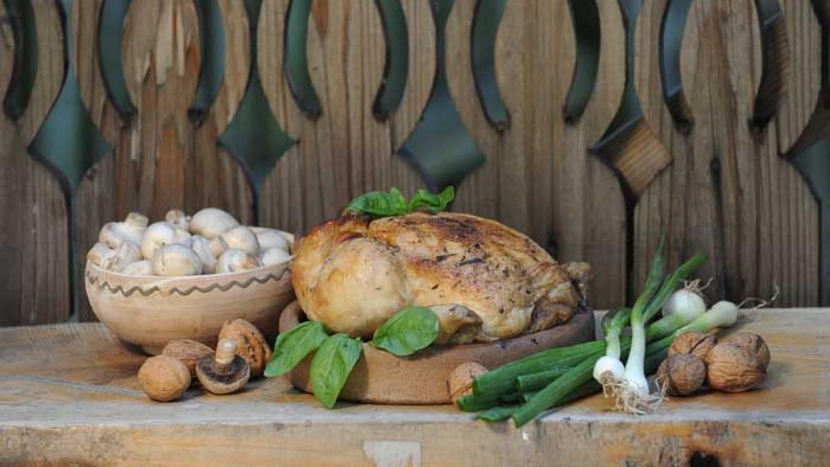 Oltenia, în străchini şi bucate.