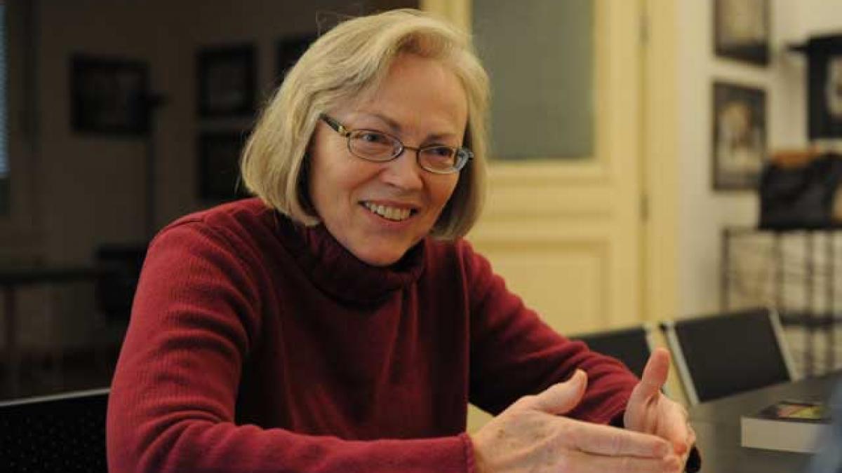 Jurnalul Naţional, de vorbă cu o "spioană". Katherine Verdery: "Mi-au ...