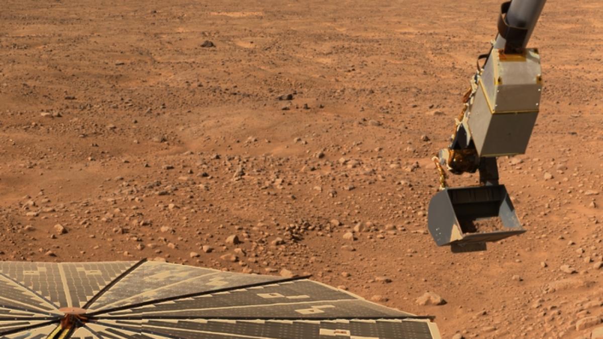 309 imagini de pe Marte, capturate în ultimii 3 ani de misiune. NASA ne ...