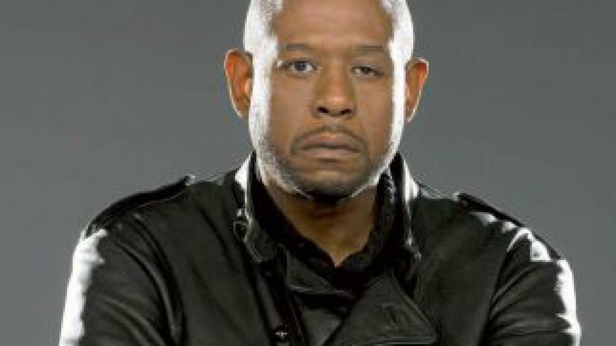 Forest Whitaker va interpreta rolul lui Desmond Tutu, primul ...