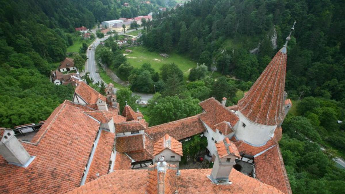 Financial Times: Achiziţionarea unei proprietăţi în Transilvania nu ...