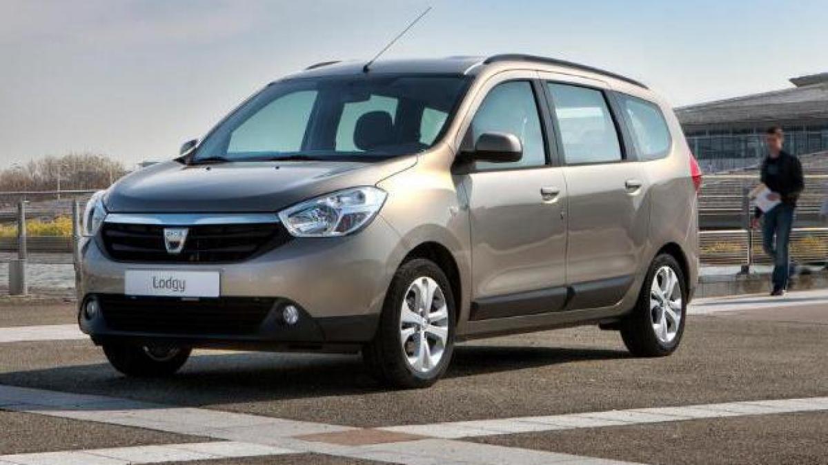Dacia Lodgy, testată de jurnaliştii francezi: Este maşina cu cel mai ...
