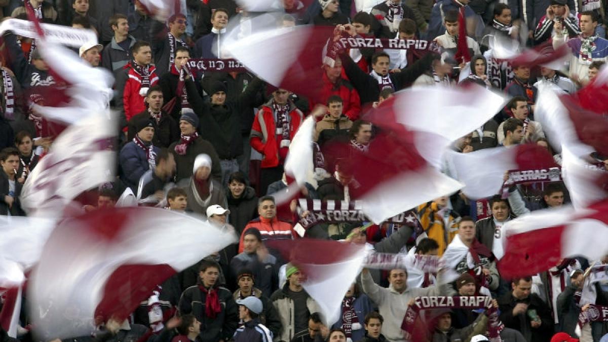 Cine râde de cine? 10 motive pentru care Steaua şi Rapid stau cu capul ...