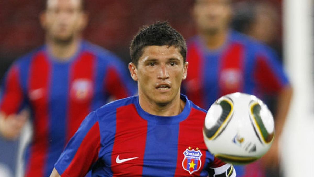 Steaua l-a vândut pe Tănase. "Dodel" va mai juca până la vară pentru ...