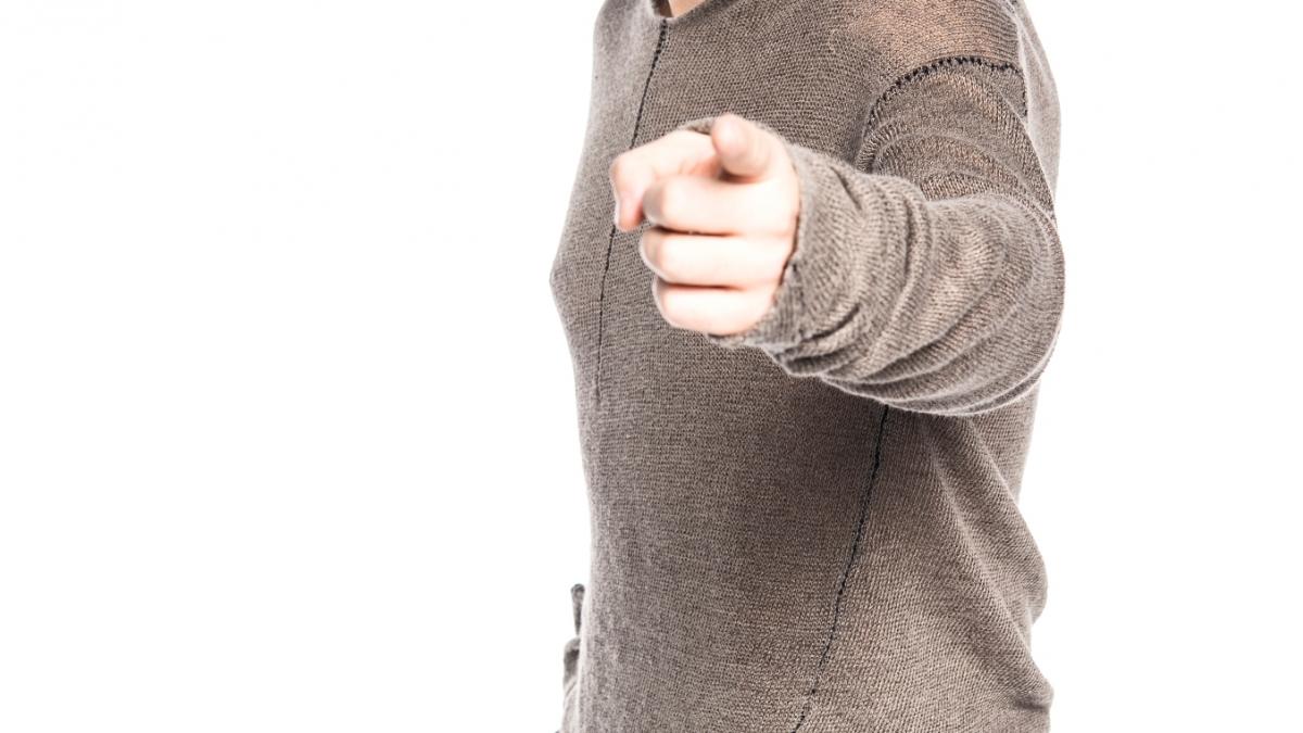 Andrei, de la Alb Negru, face box și este pasionat de snooker