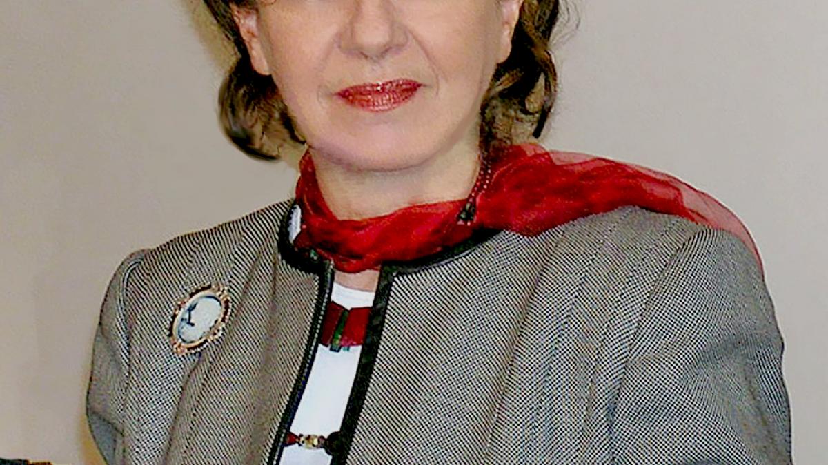 Astazi e ziua ta, Maya Simionescu