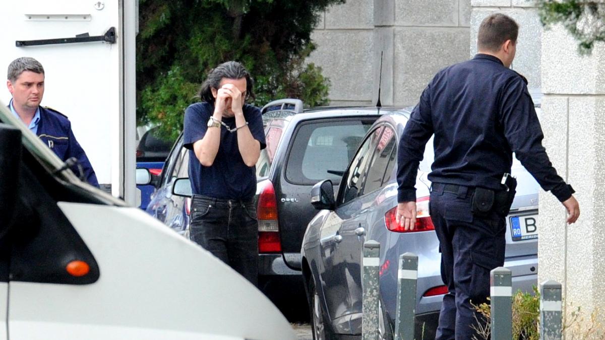 Povestea „eminenţei cenușii” din spatele patronului Hexi Pharma