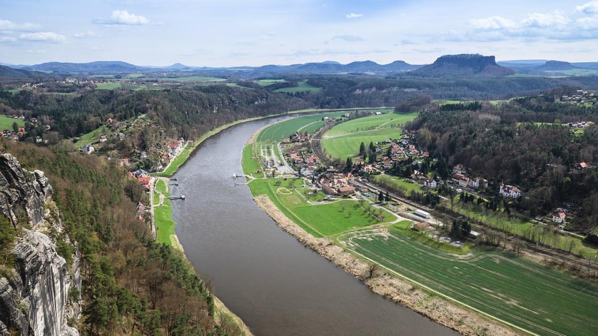 Fluviul Elba are cel mai scăzut nivel din ultimii 80 de ani