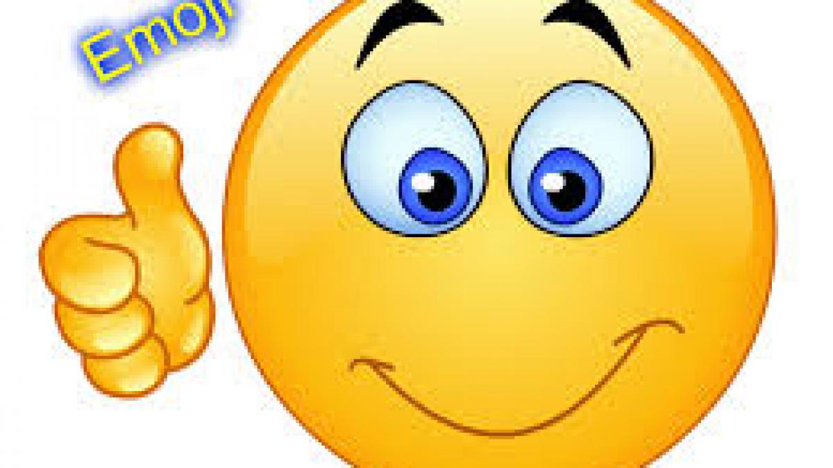 Sute de obiecte decorate cu emoticoane din colecţia lui Fatboy Slim ...