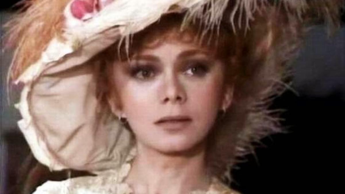 Decizia UIMITOARE a fiului actorilor Valeria Seciu și Octavian Cotescu ...