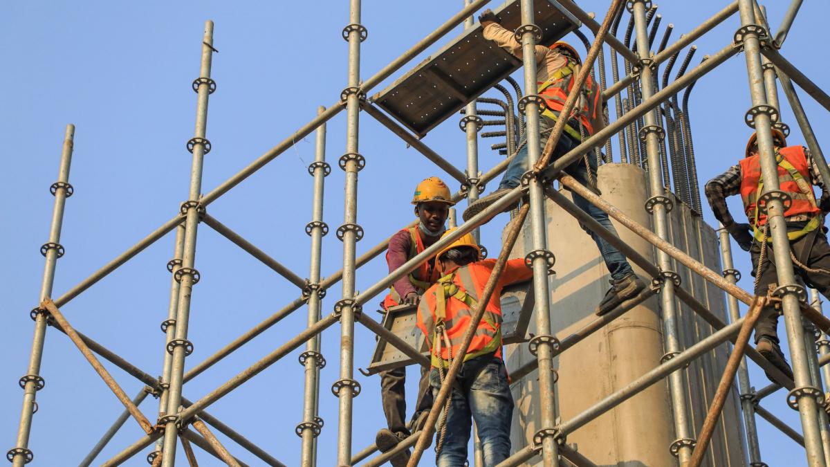 România, dependentă de muncitori din India, Turcia, Bangladesh, Nepal ...