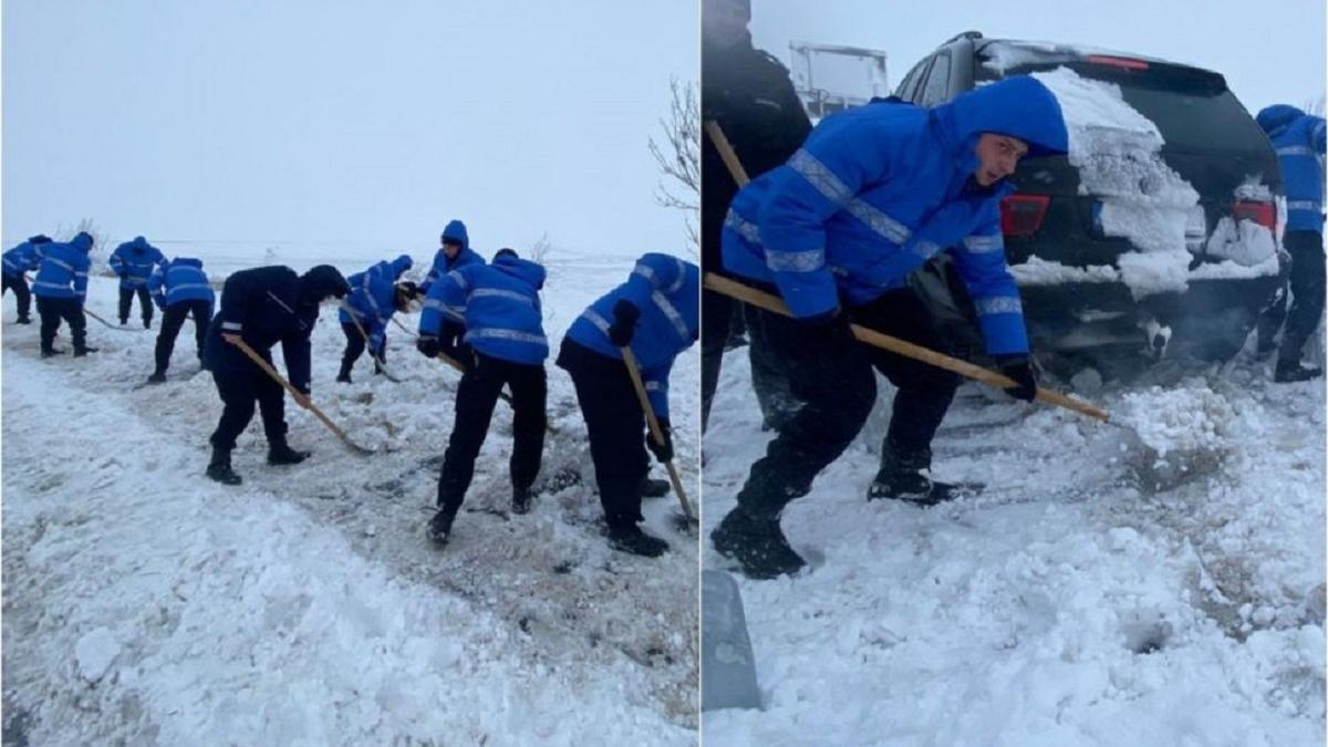 VIDEO Jandarmii și Armata deszăpezesc DN 85, în Buzău. Primele vehicule ...