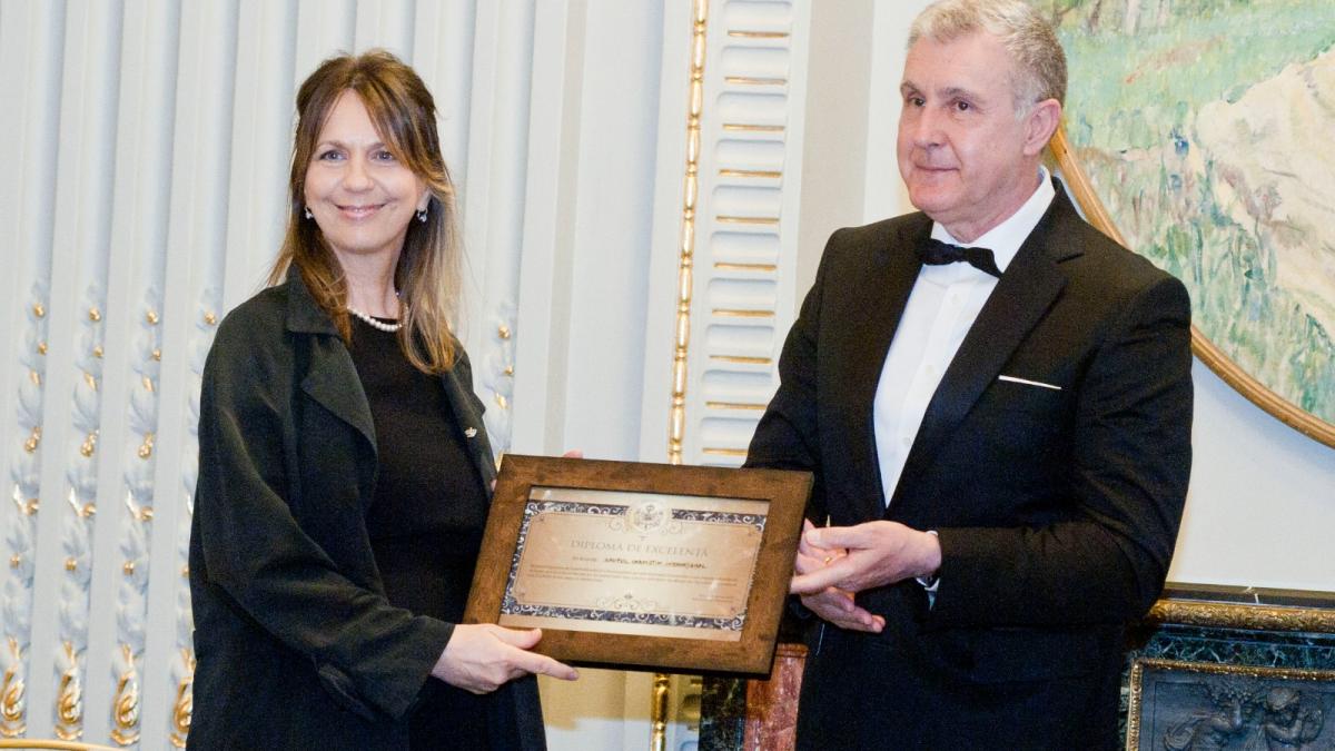 Performanța și calitatea produselor Carmistin, premiate în cadrul Galei ...
