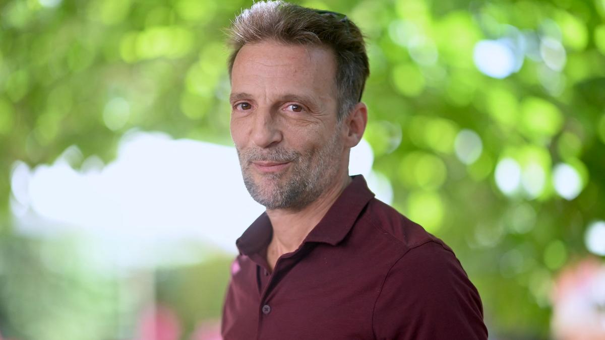 Cunoscutul actor și regizor Mathieu Kassovitz, grav rănit într-un ...
