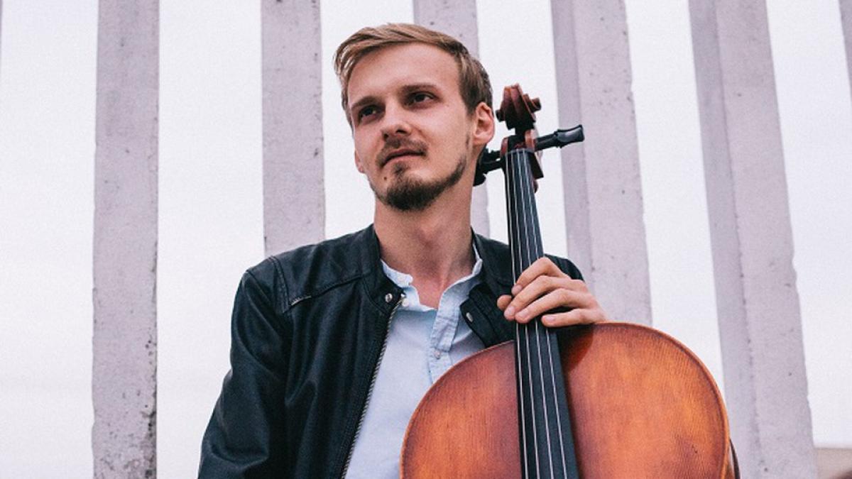 Violoncelistul Constantin Borodin și pianistul Daniel Dascălu în ...