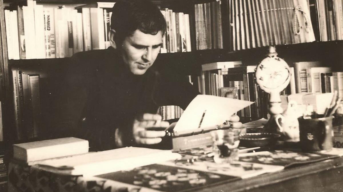 Petre Stoica, maestrul poeziei rustice românești. Șambelan la curtea ...