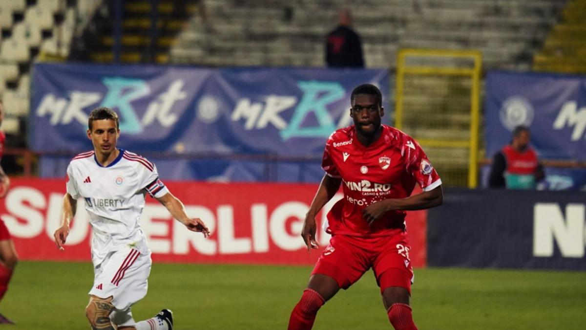 Dinamo București, învinsă la ultimă fază a meciului cu Oțelul Galați, e ...