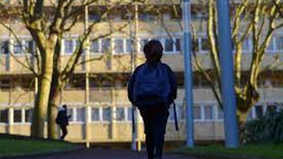 Alertă în sistemul de învățământ din România: Gaz radioactiv descoperit ...