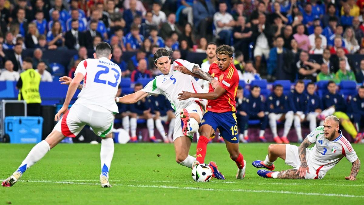 Un autogol al lui Calafiori rezolvă disputa Spania - Italia. Furia Roja ...