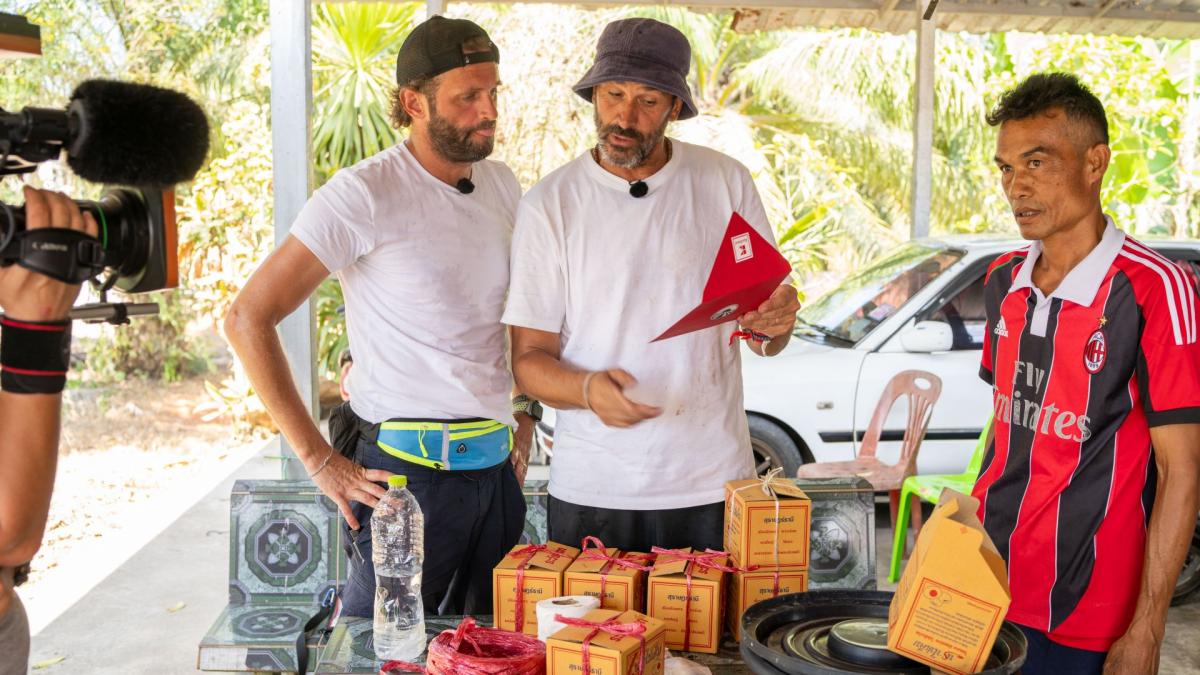 Asia Express, lider de audiență. Nicolai Tand și Sorin Brotnei, salvați ...