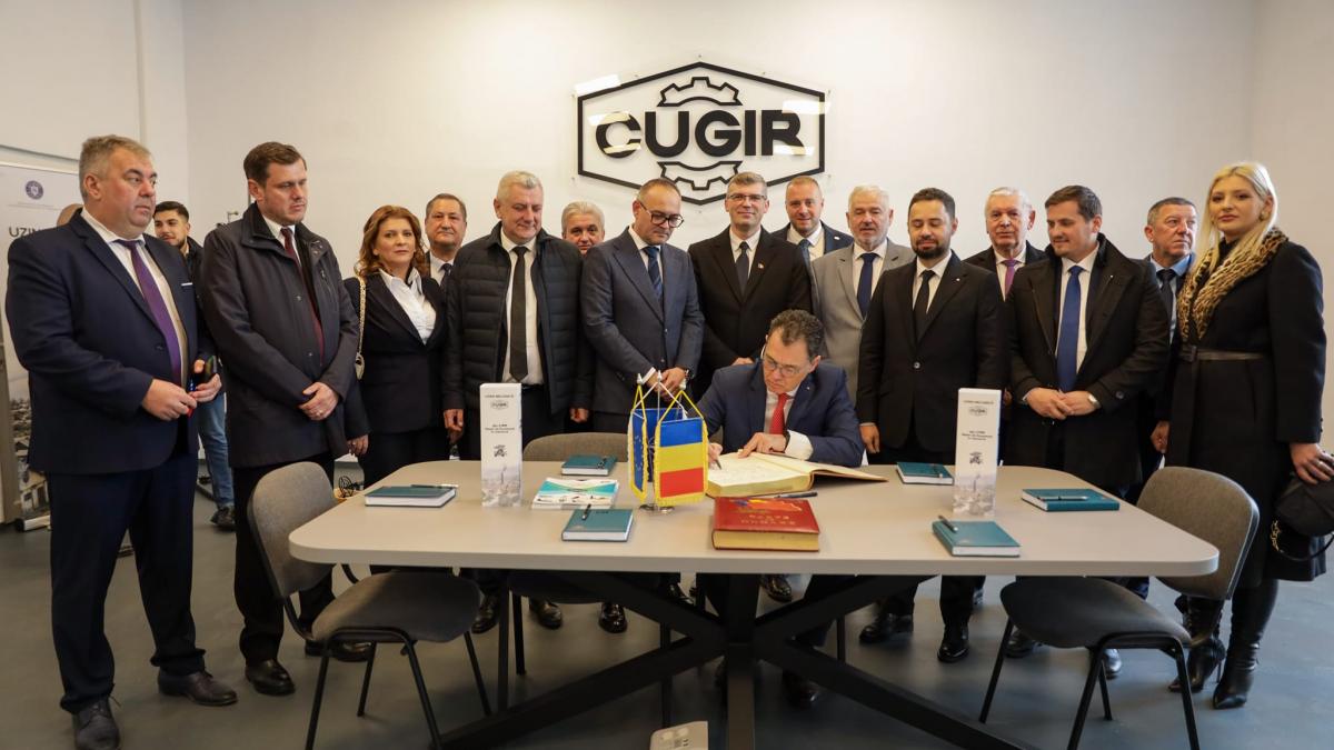 România va produce arme la standard NATO. La Cugir este creată de la ...