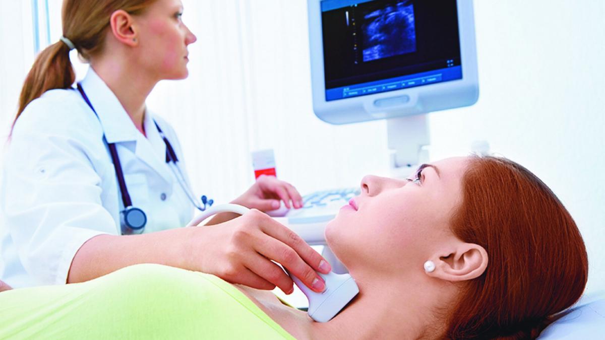 Tot ce trebuie să știi despre afecțiunile glandei tiroide: Simptome, analize și tratamente naturiste