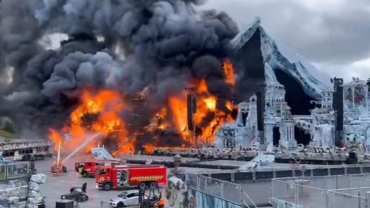 Incendiu la Tomorrowland. Scena principală în flăcări cu doar 48 de ore ...