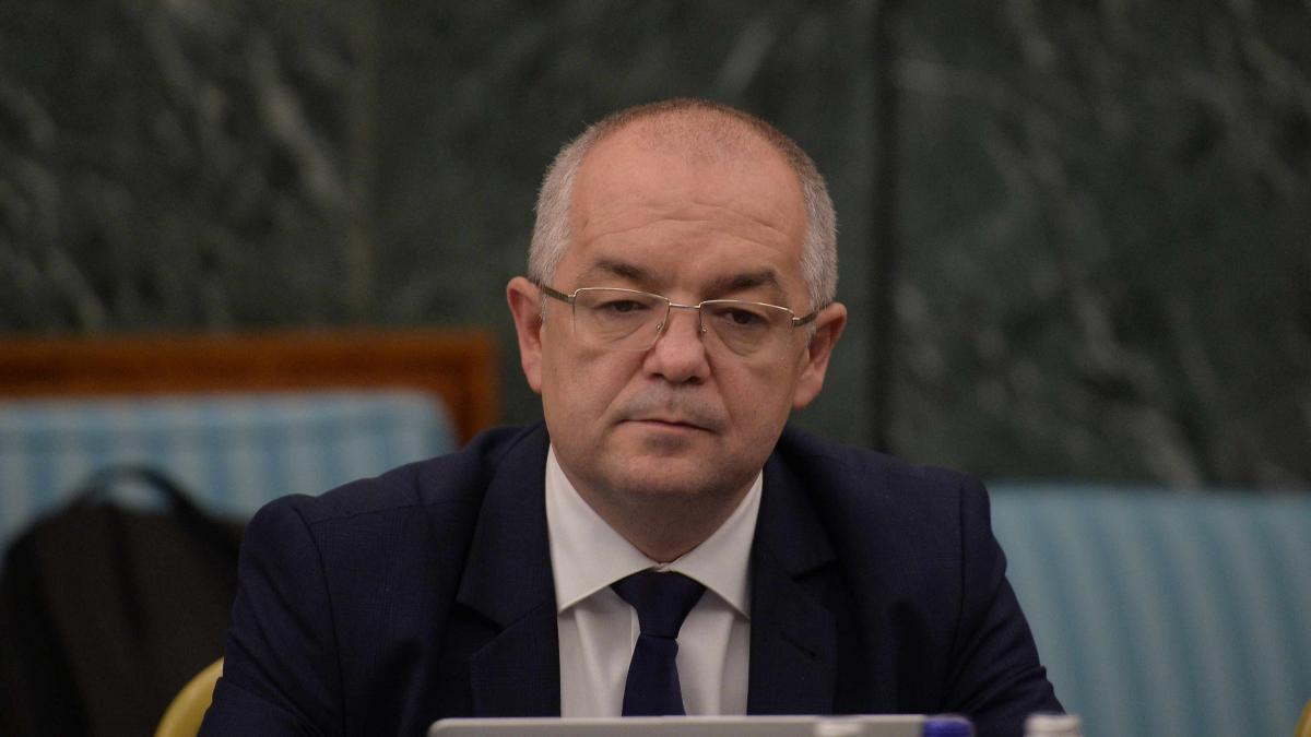 Sporuri halucinante pentru bugetari. Bani mai mulți pentru „statul pe ...