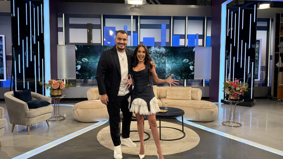 Xtra Night Show: Începând cu 5 septembrie, Bursucu’ se alătură familiei Antena Stars