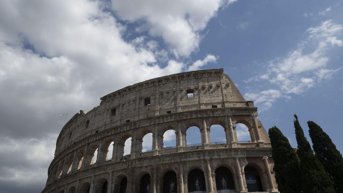 Tunelul ascuns în Colosseum, deschis pentru turiști. Povestea Pasajului ...