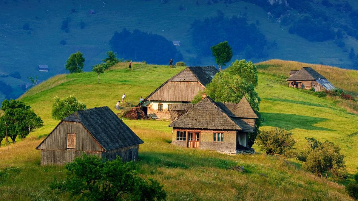 Scandal monstru în turism: FPTR așteaptă scuze de la ministrul ...