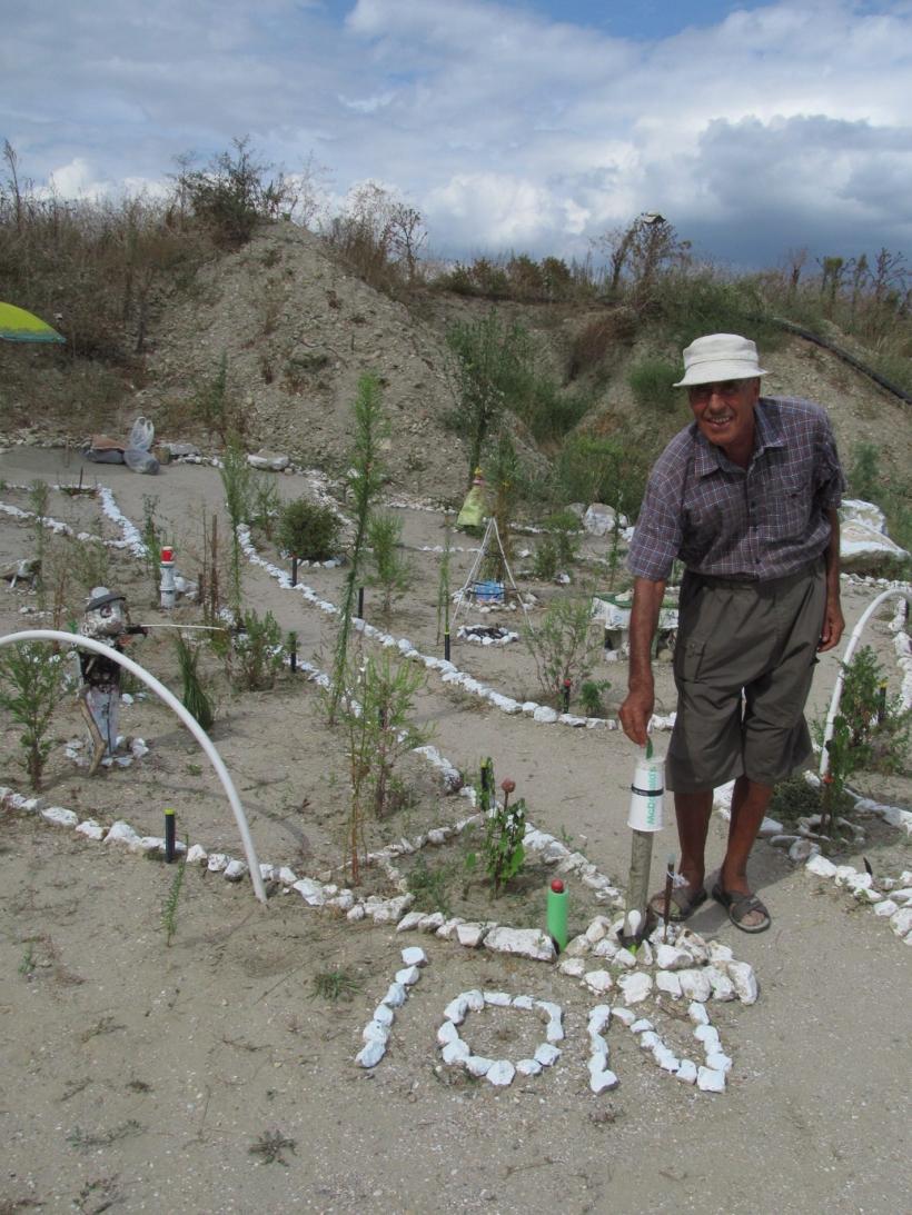 Raiul lui nea Ion, de la malul mării | Galerie Foto