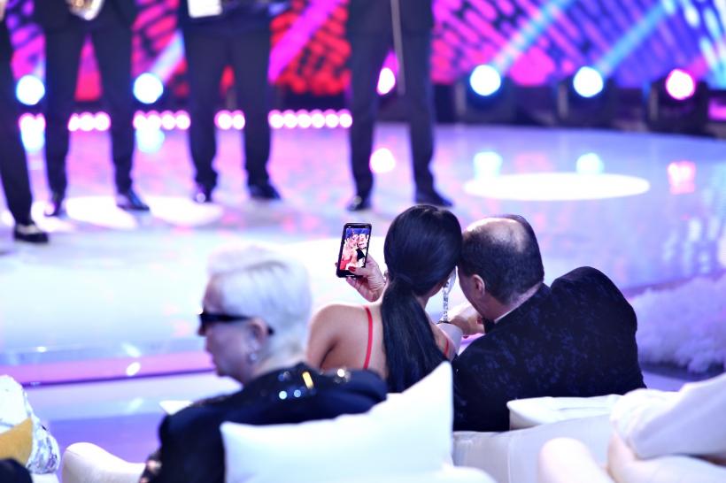 Din culisele revelionului lui Dan Negru. Marius Țeicu n-a mai filmat ...