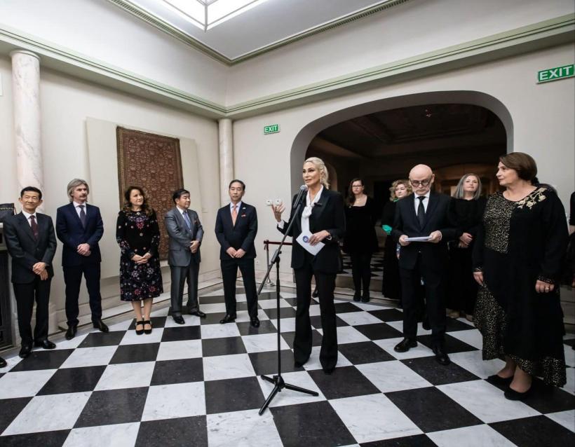 Galeria Orientală din Muzeul Național de Artă al României: Un dialog între națiuni și exemplu de ...